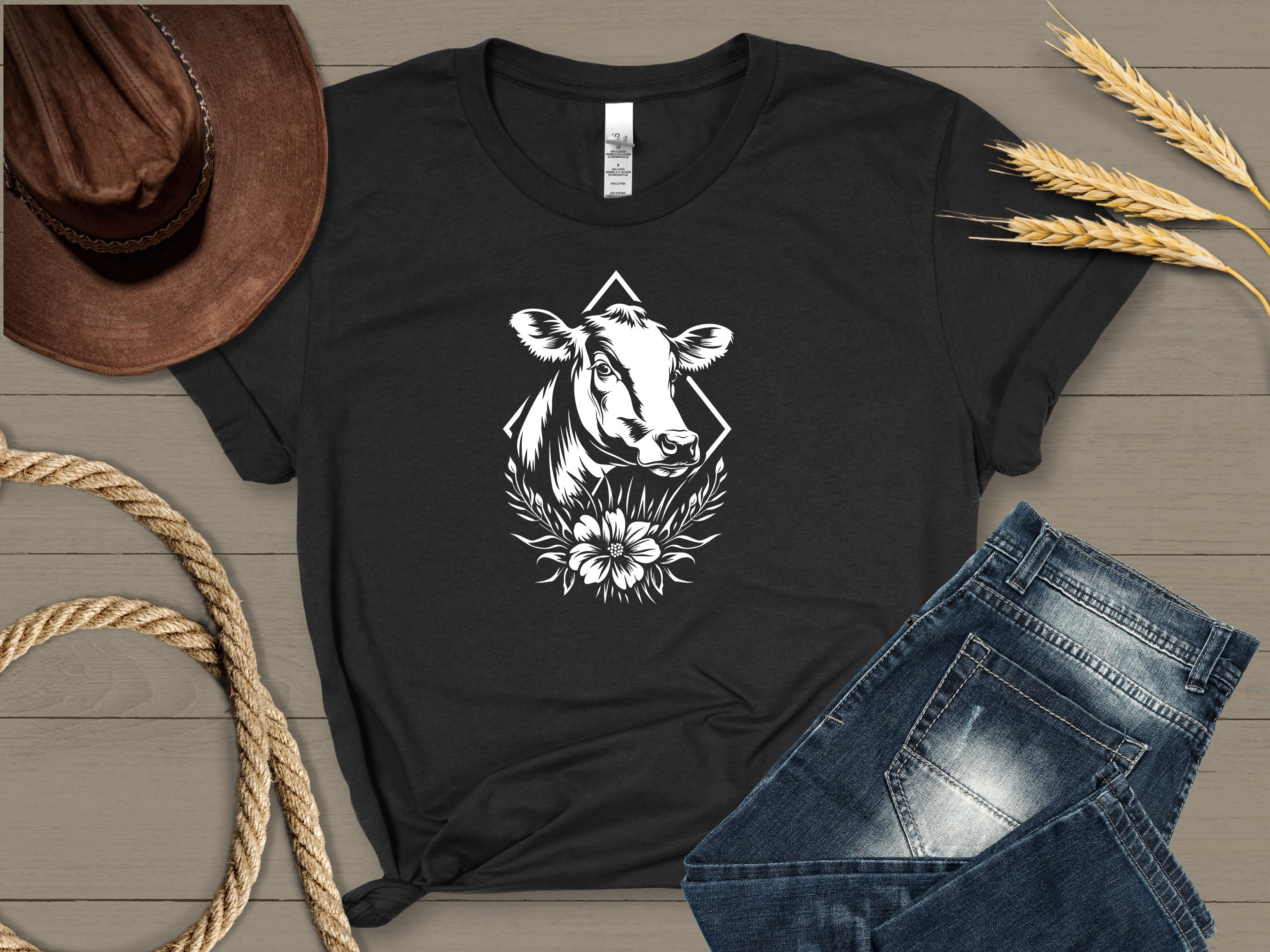 Floral Cow SVG | Cow and Flowers SVG | Cute Cow PNG | Floral Dairy Cow ...