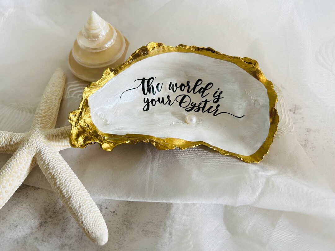 The World is Your Oyster Gold Shell. Motivational or Graduation Gift ...