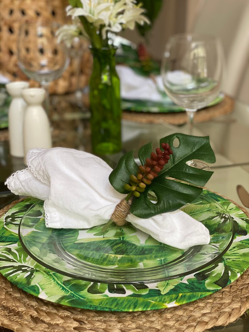 Set of 4 Leaf Charger Plate Covers - Etsy