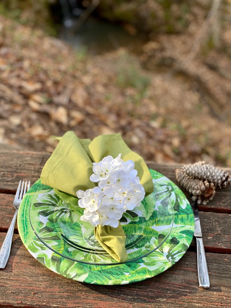 Set of 4 Leaf Charger Plate Covers - Etsy