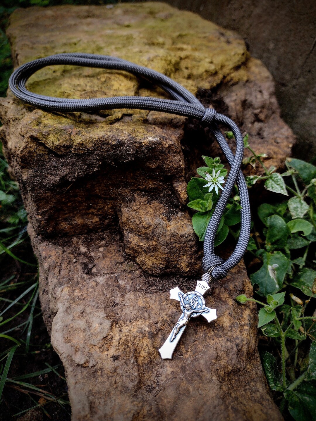 Unbreakable Necklace - Crucifix / Latin Miraculous Medal - 3 Knot ...
