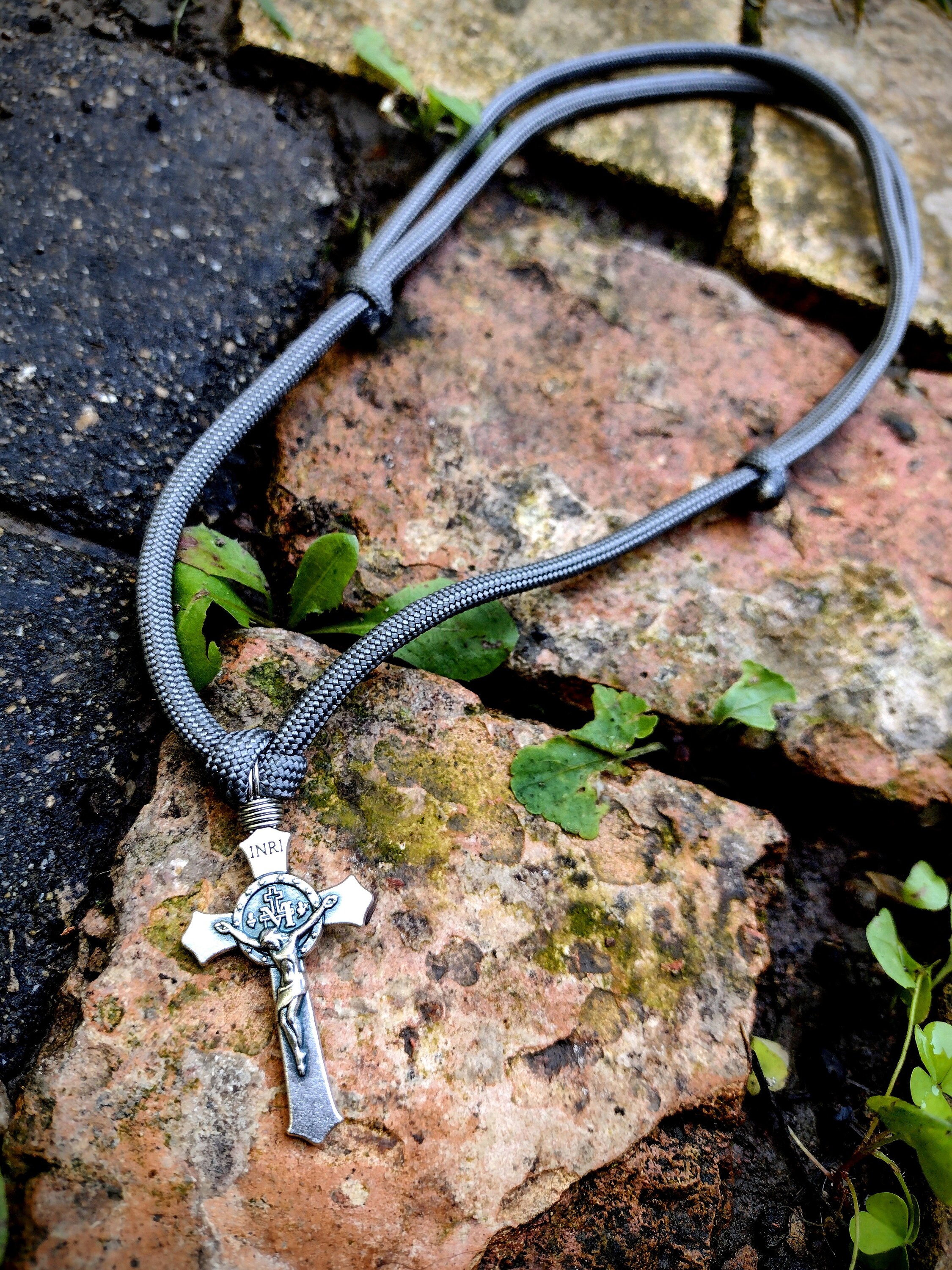 Unbreakable Necklace - Crucifix / Latin Miraculous Medal - 3 Knot ...