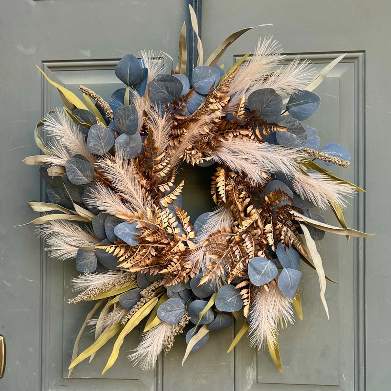 Unique Wreath - Etsy