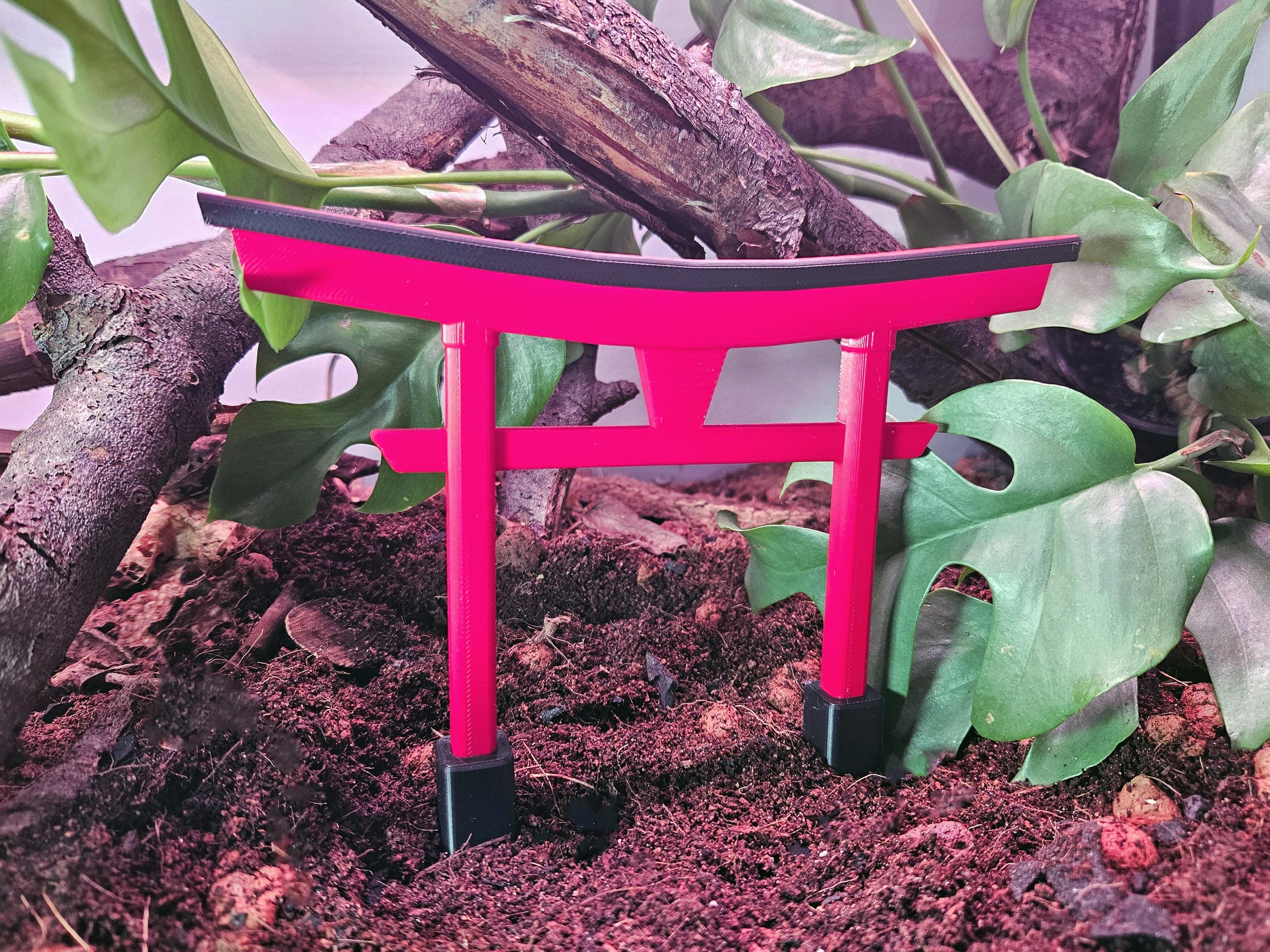 Torii Gate Reptile Decor • Japanese Asian Themed Gecko Accessory • 3D ...