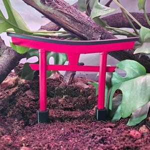 Torii Gate Reptile Decor • Japanese Asian Themed Gecko Accessory • 3D ...