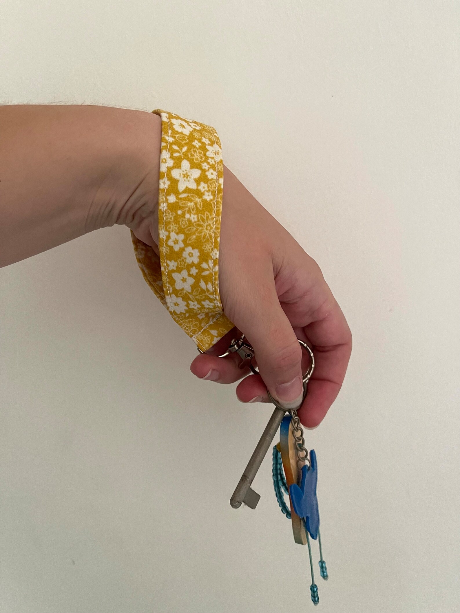 FLOWER Fabric Wristlet Wrist Lanyard Key Cord Key Chain - Etsy