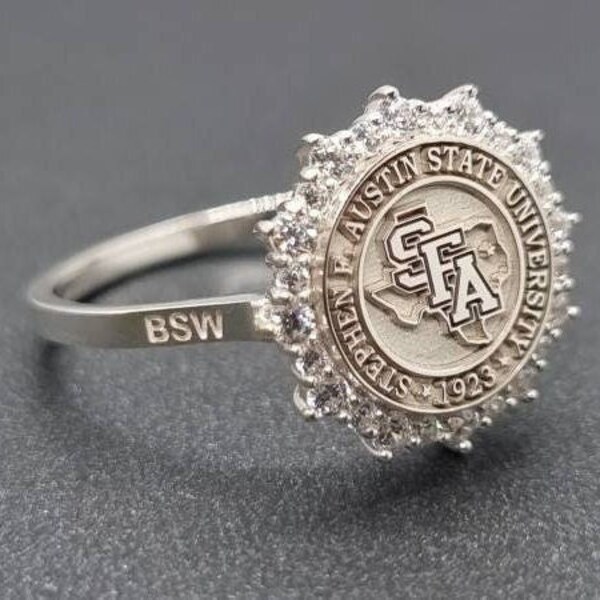 Vintage Class Ring - Etsy