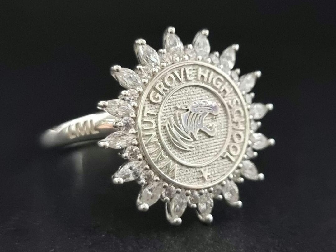 Custom Class Ring, Graduation Rings, College Class Rings, High School ...