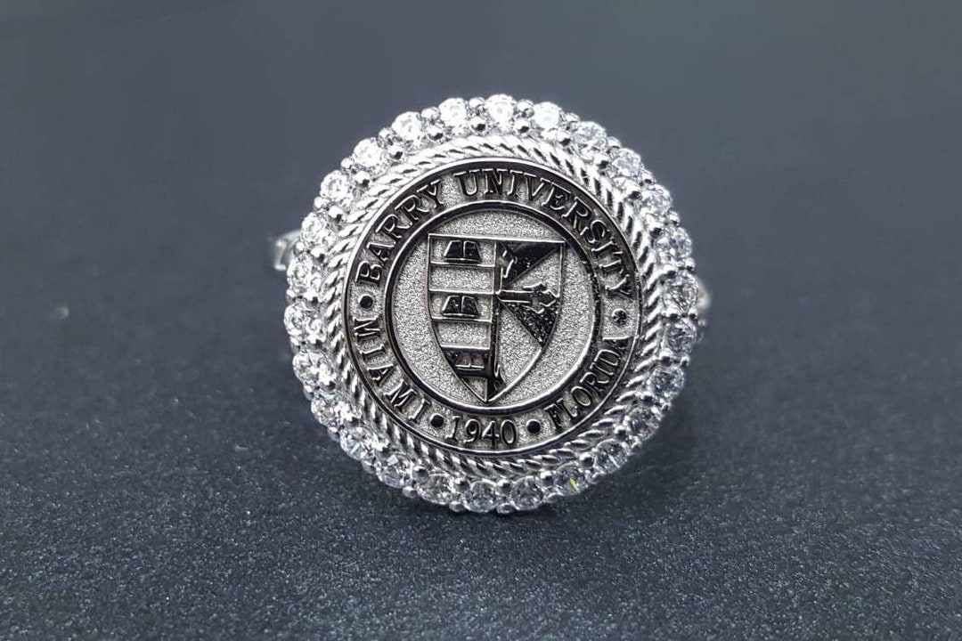 Custom Class Ring, University, College, School Rings for Women - Etsy