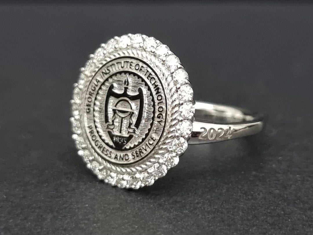 Custom Class Ring, Graduation Rings, College Class Rings, High School ...