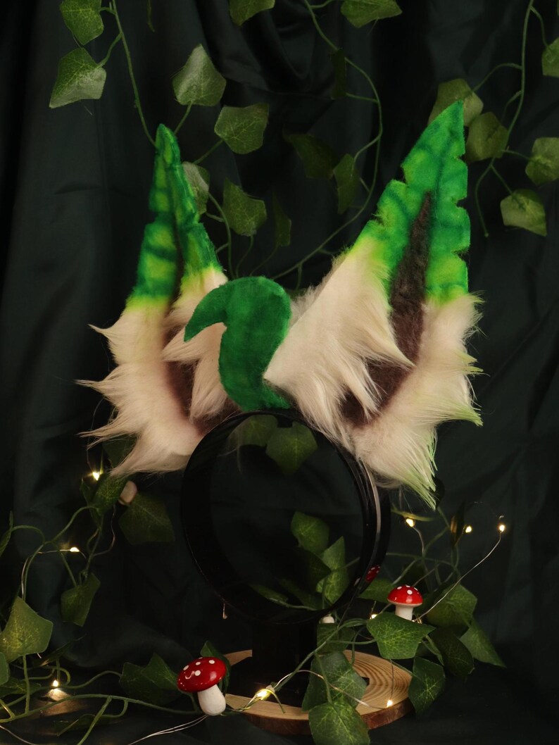 leafeon-cosplay-ears-and-tail-set-handmade-pokemon-eeveelution