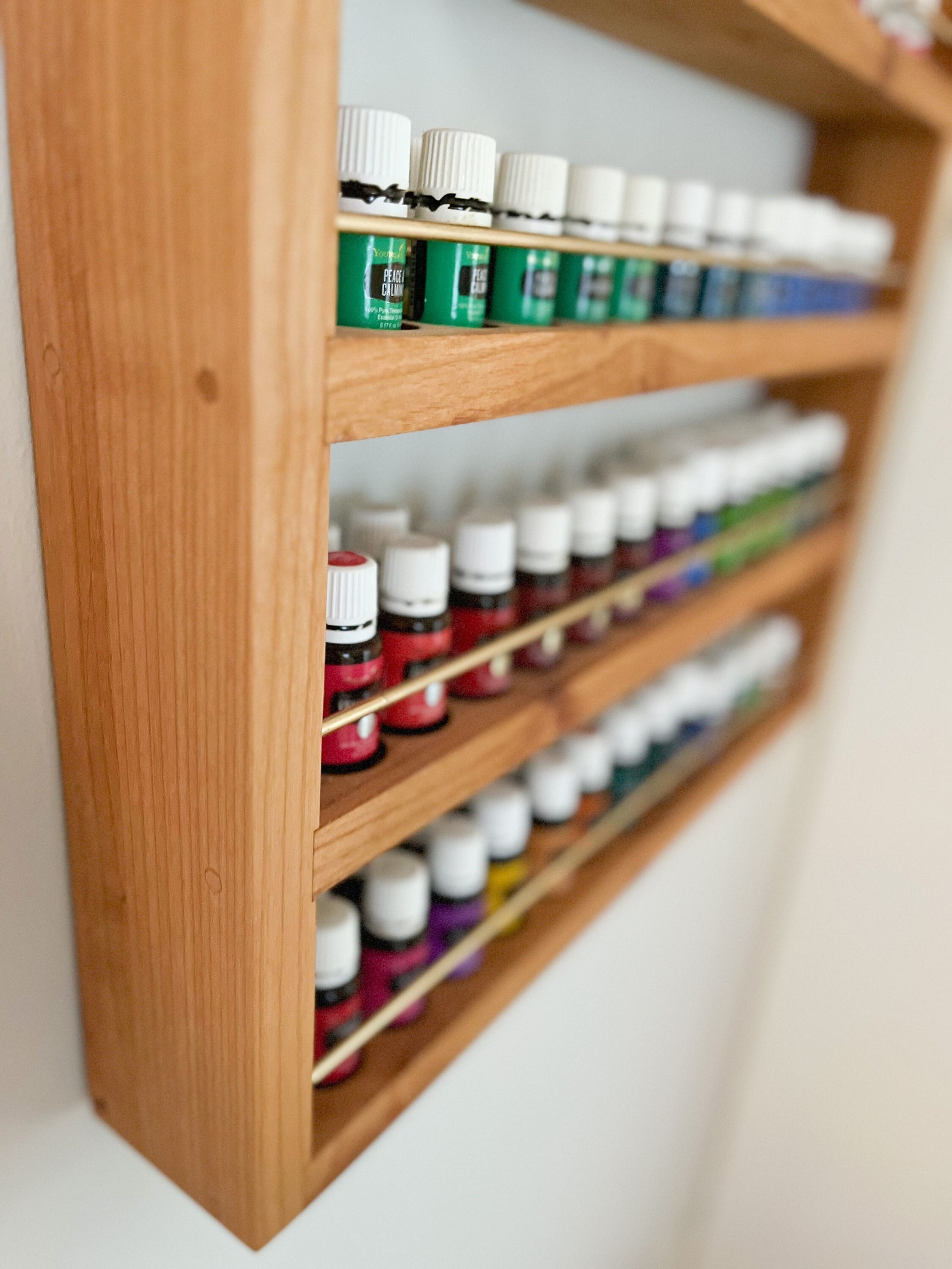 Essential Oil Shelves, Essential Oil Display Shelves DIY, Essential Oil ...