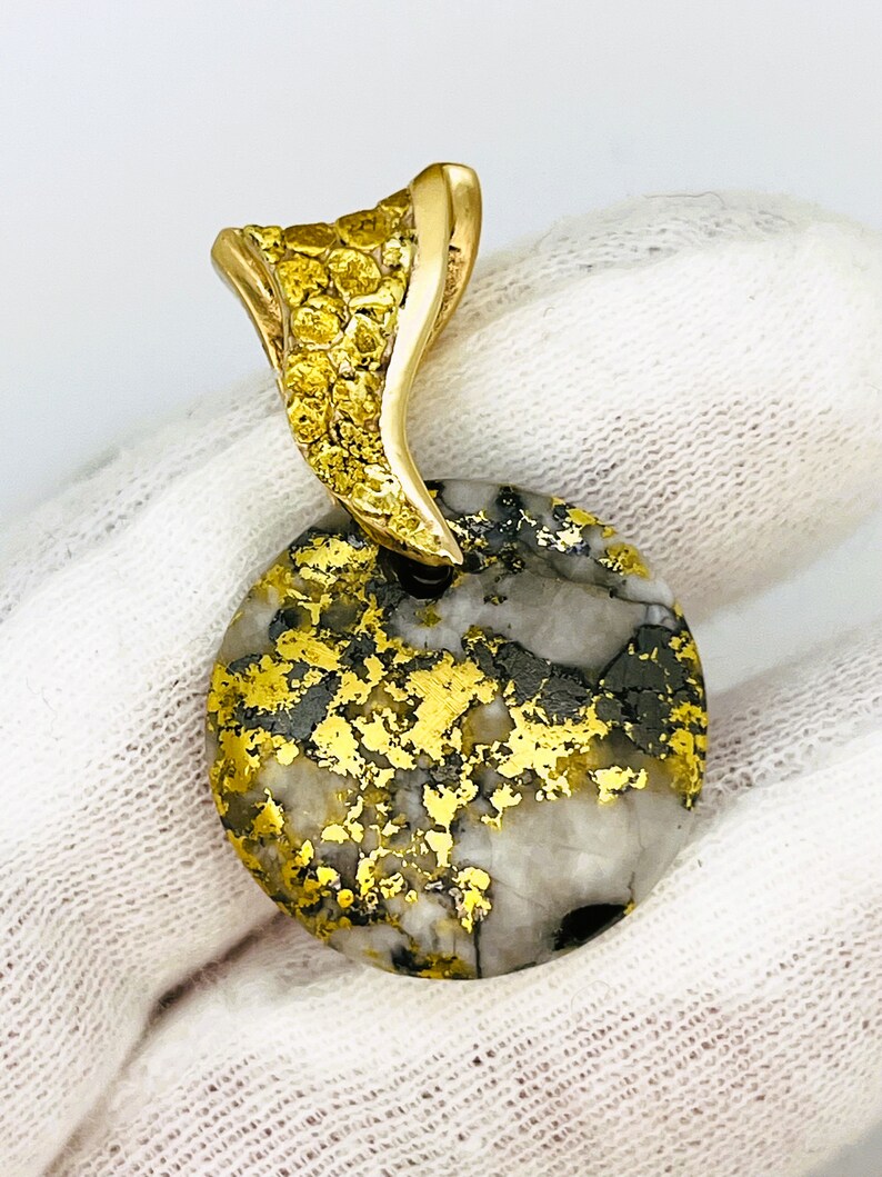 Rare Alaskan Gold in Quartz 14ct Solid Gold & 22ct Gold Nugget Pendant ...