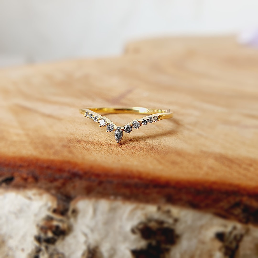 Salt and Pepper Diamond Band| V Shaped Matching Band Perfect for ...