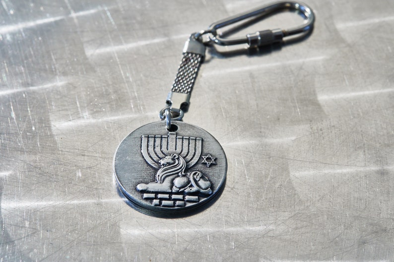 The 4 Symbols of Jerusalem Keychain. Inset With Soil From Gethsemani ...
