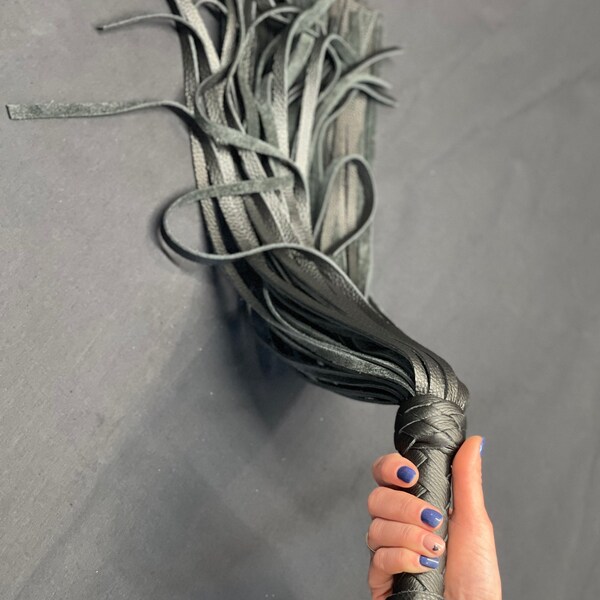 Leather Flogger - Etsy