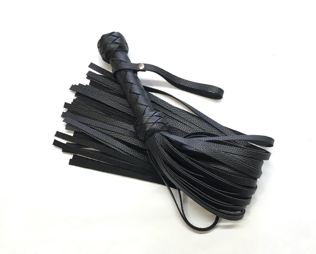 Heavy Leather Flogger Genuine Leather 50 Tails Fetish Whip Handmade - Etsy