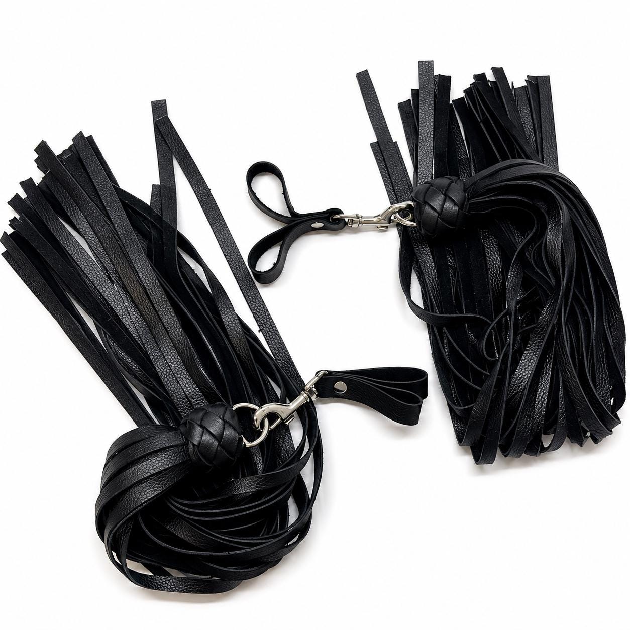 Leather Finger Flogger 30 Tails, Spanking Whip, Swivel Wrist Flogger ...