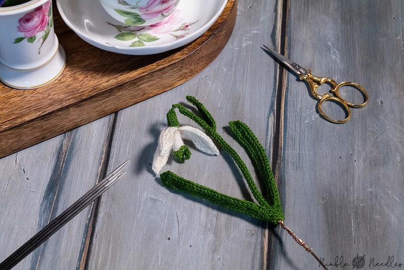 Snowdrop knitting pattern | Etsy