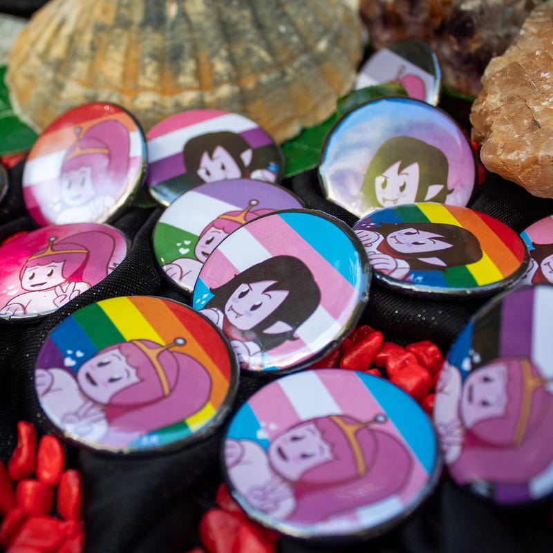 Bubbline Pin - Etsy