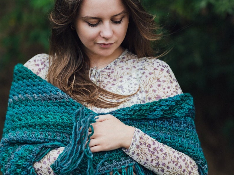Green Crochet Shawl Triangular Boho Shawl Unique Shawl Hand Knit Shawl ...