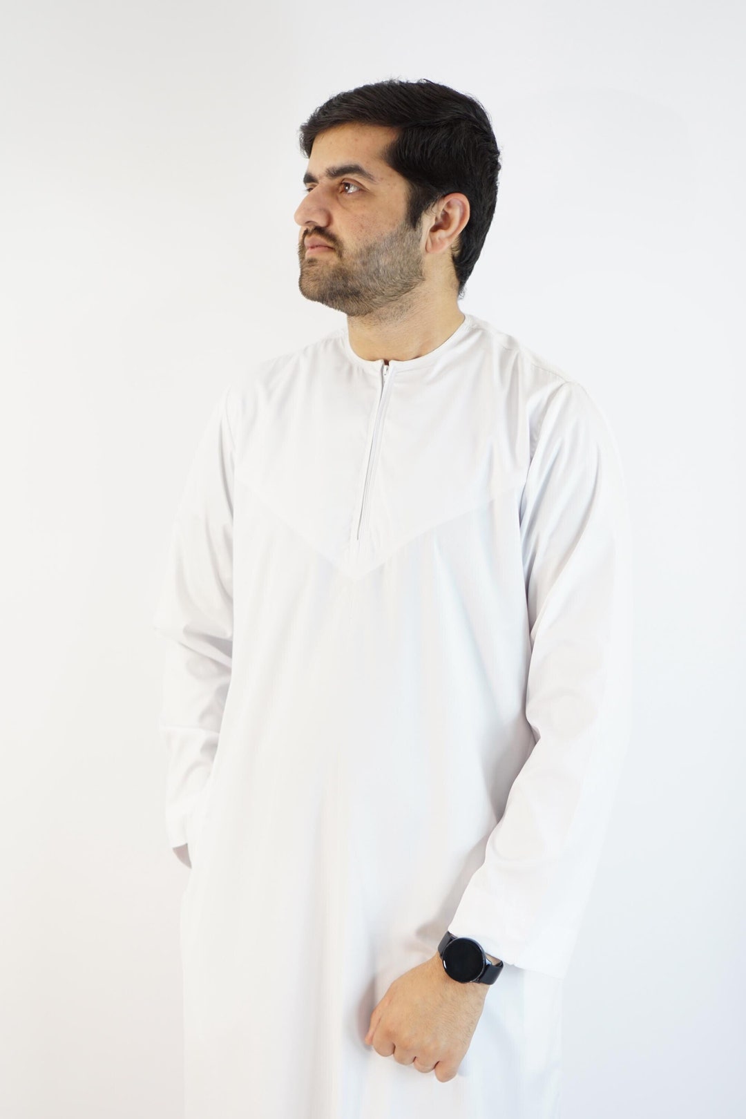 Shiny White Emirati Thobe With Zip | Traditional Arab Garment | Islamic ...