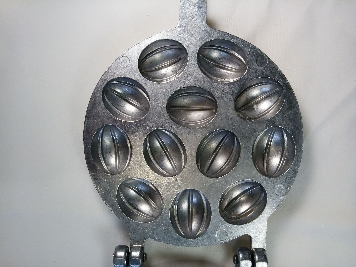 Oreshnitsa Russian Oreshki Walnut Nutlets Oreshnica Cookie Form Mold ...