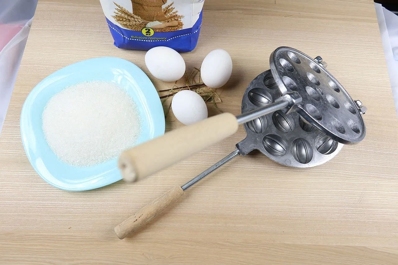 Oreshnitsa Russian Oreshki Walnut Nutlets Oreshnica Cookie Form Mold ...