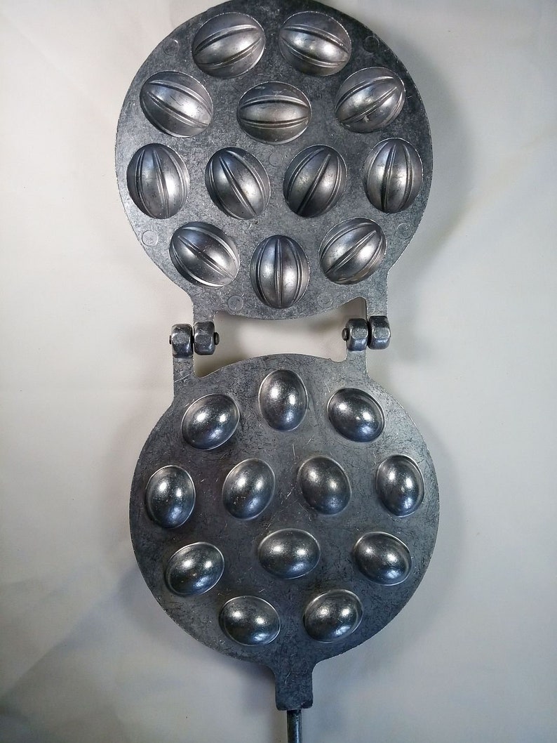 Oreshnitsa Russian Oreshki Walnut Nutlets Oreshnica Cookie Form Mold ...