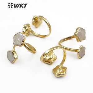 WT-R327 WKT Stylish Small and Cute Gold Ring With Pearls Dotted Flower ...