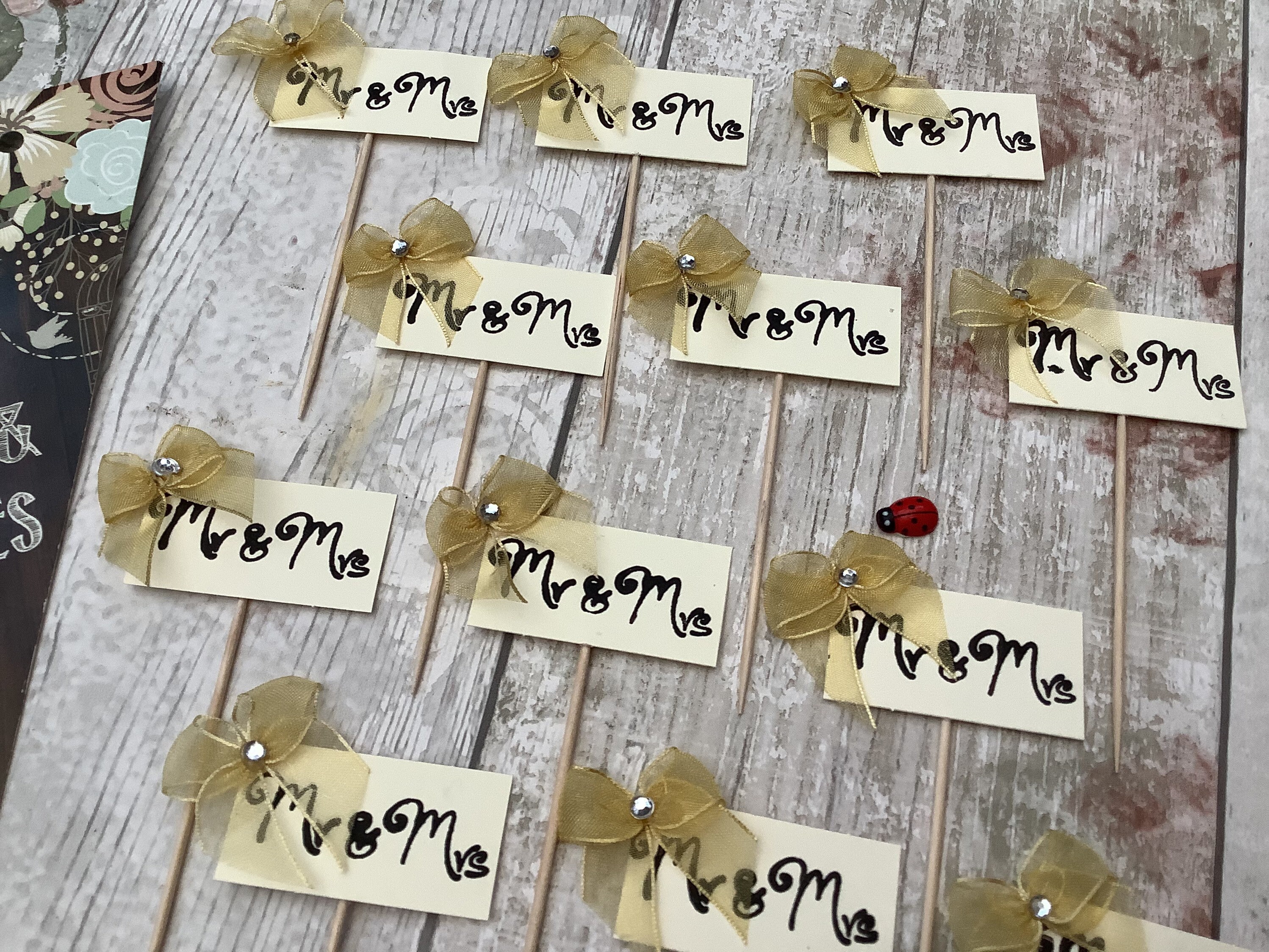 Mr & Mrs Cupcake Toppers - Etsy