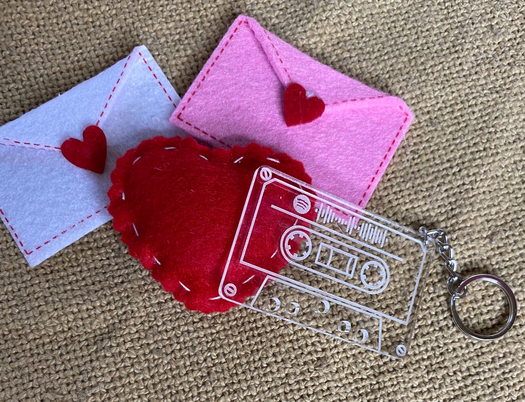 Personalized Cassette Keychain - Etsy