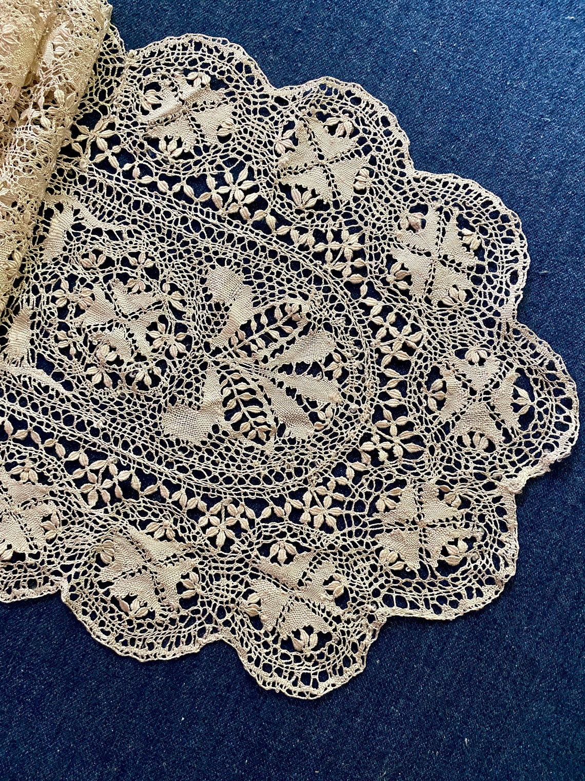 Antique Silk Maltese Lace Scarf - Etsy