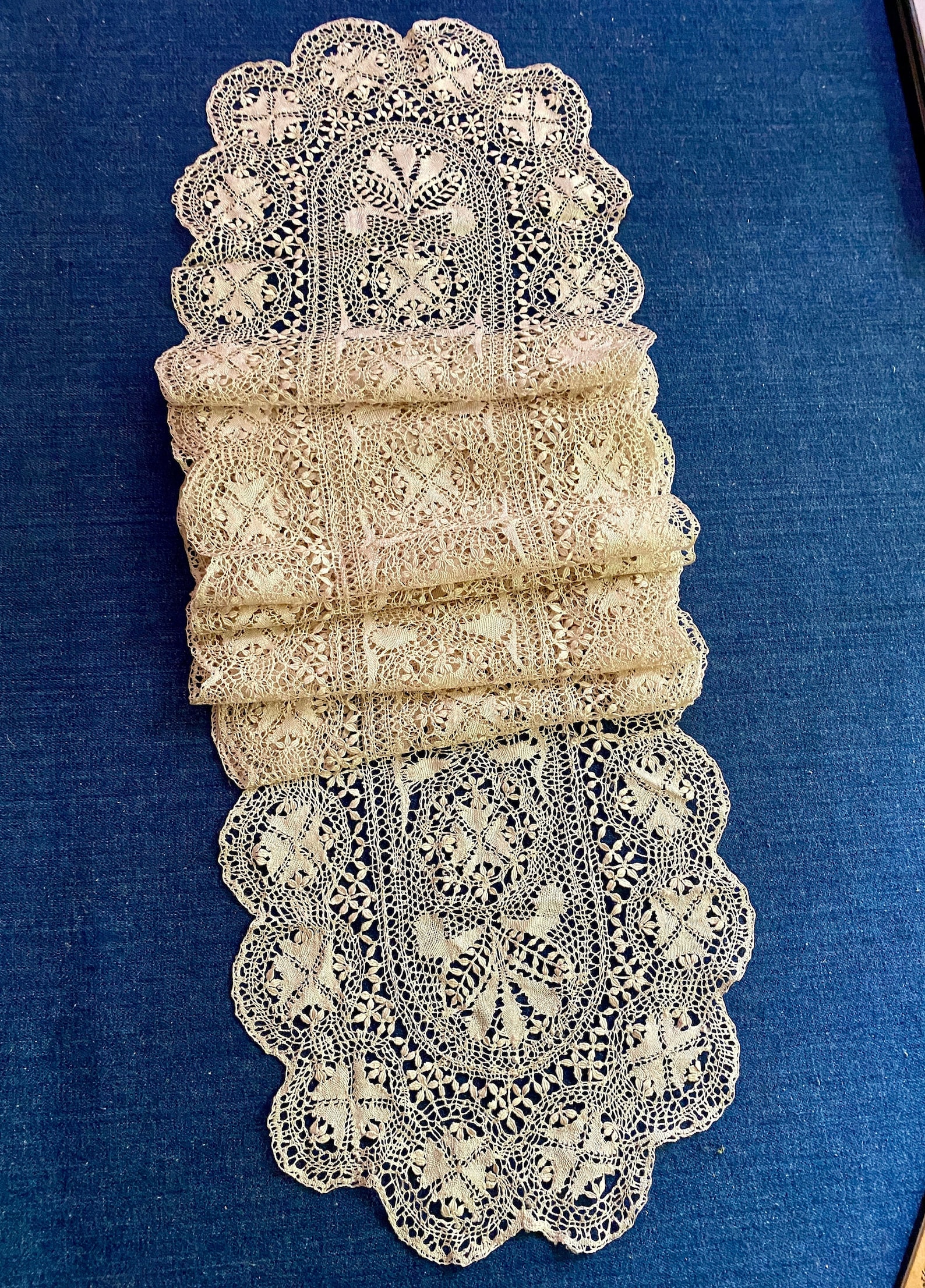 Antique Silk Maltese Lace Scarf - Etsy