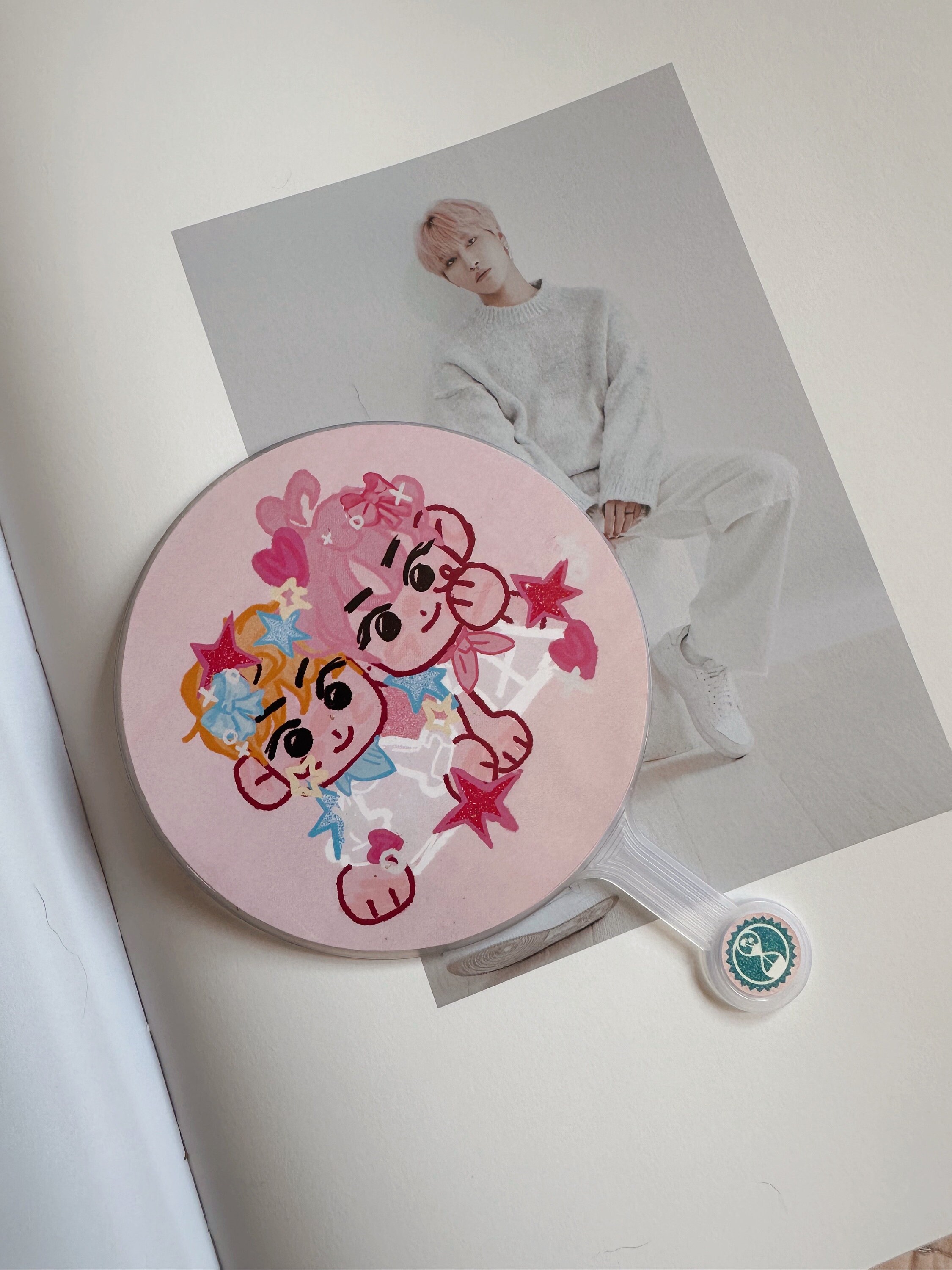 ATEEZ Hi Yunhwa Hi Atiny Yunho Seonghwa Pink Themed Double Sided Fan ...