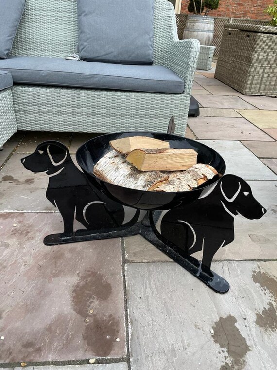 Labrador Fire Pit - Etsy UK