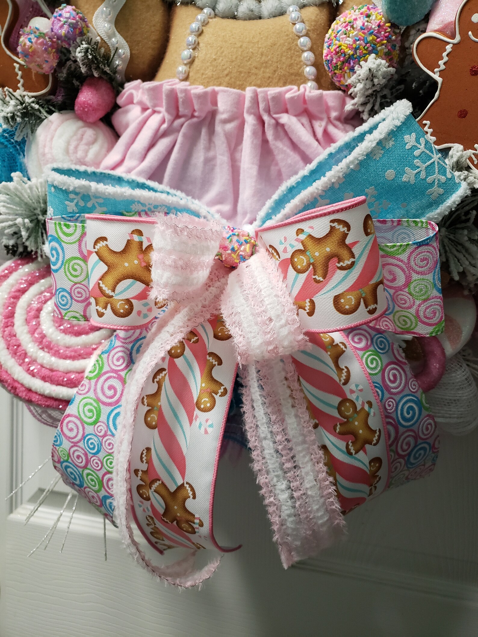 Christmas Wreath, Christmas Gingerbread Wreath, Gingee-girl Wreath ...