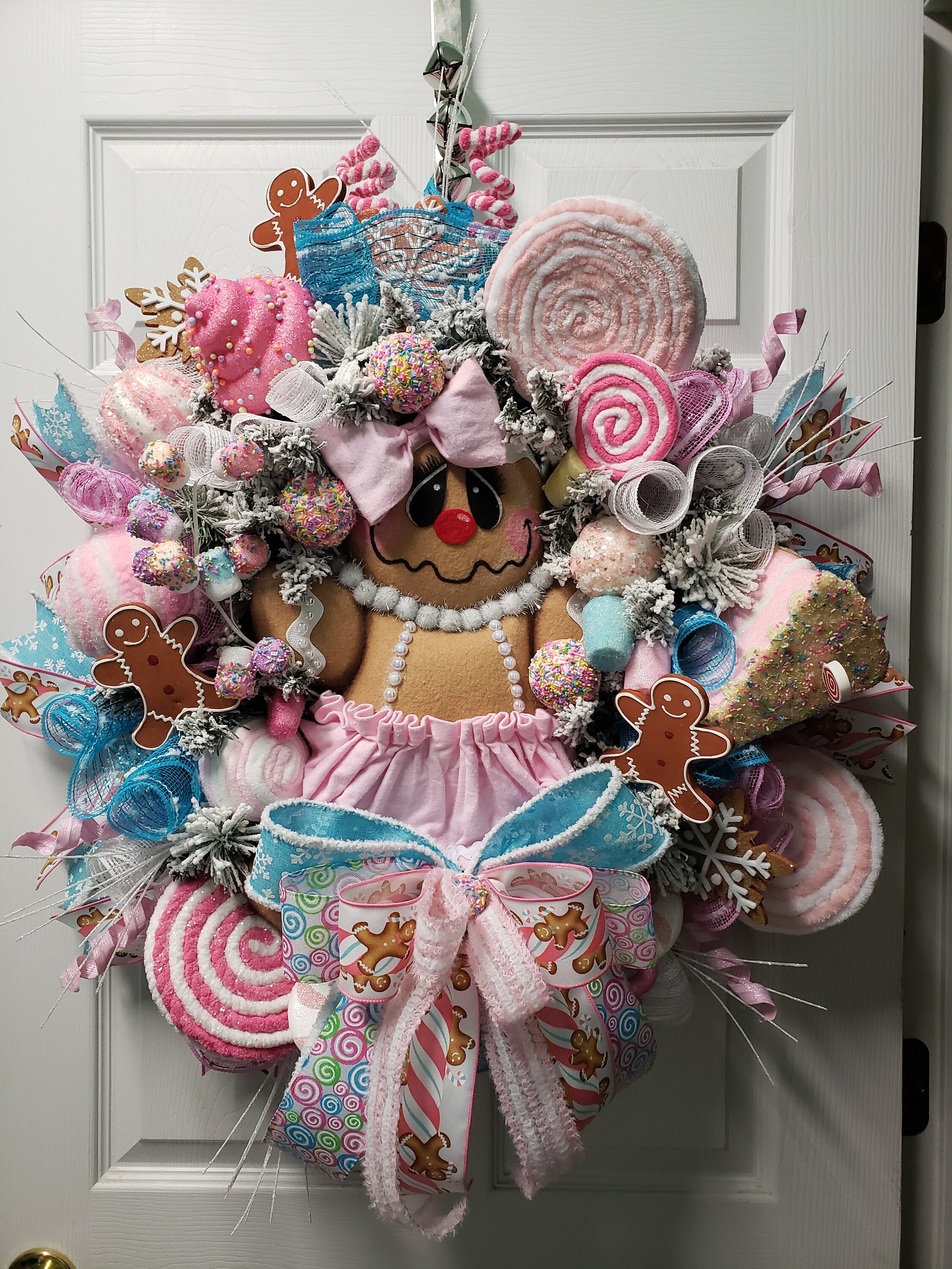 Christmas Wreath, Christmas Gingerbread Wreath, Gingee-girl Wreath ...