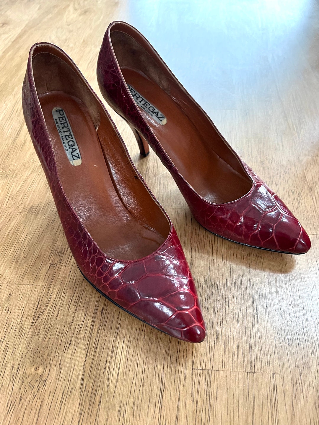 Vintage Red Alligator Heels, Designer Pertegaz,m Size 7 - Etsy
