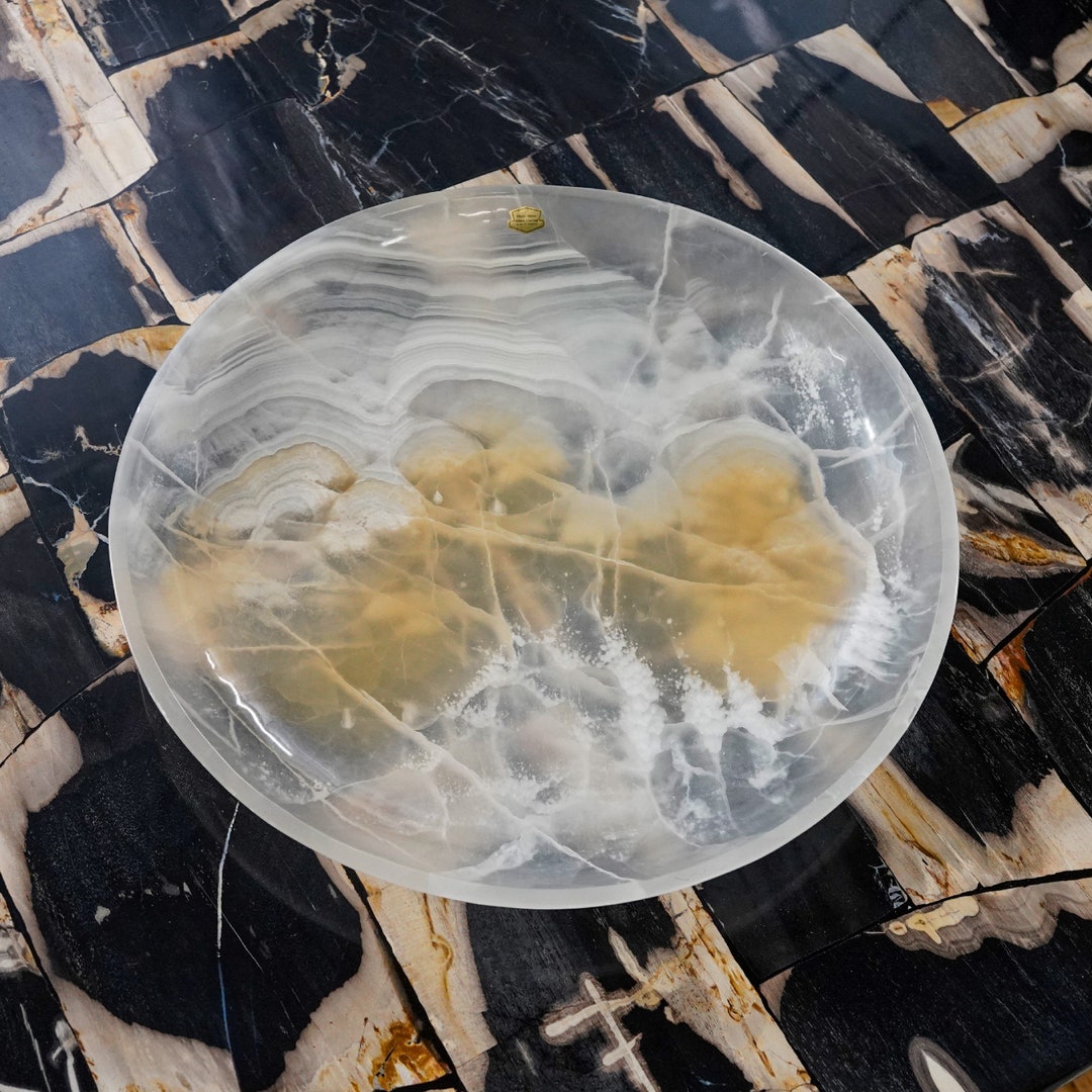 Amazing Translucent White Onyx Centerpiece Plate , Onyx Stone Plate ...