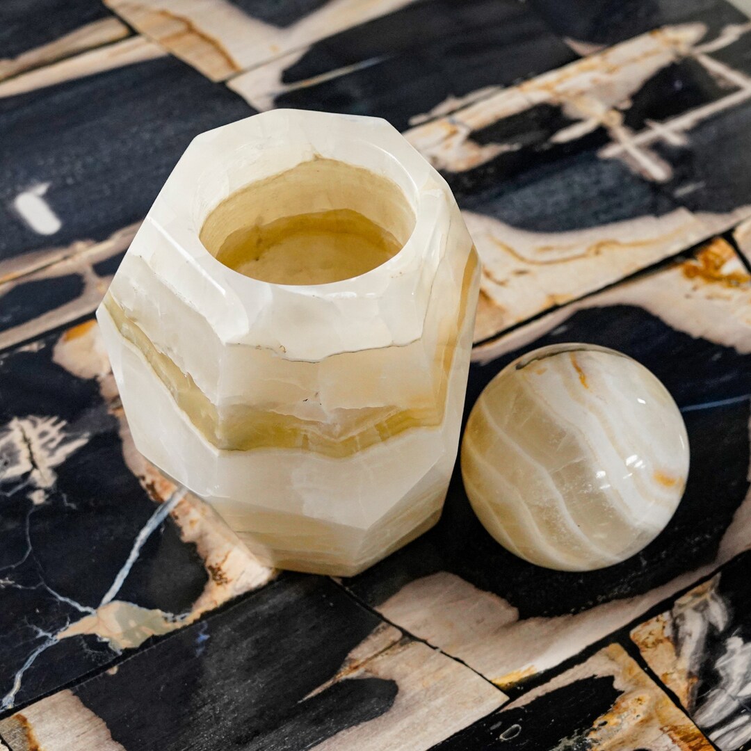 Faceted Onyx Nacar Vase , Geometric Stone Vase , Natural Onyx Stone ...