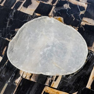 Onyx Nacar Decorative Plates: Set of 3 Live Edge Stone Dishes - Etsy