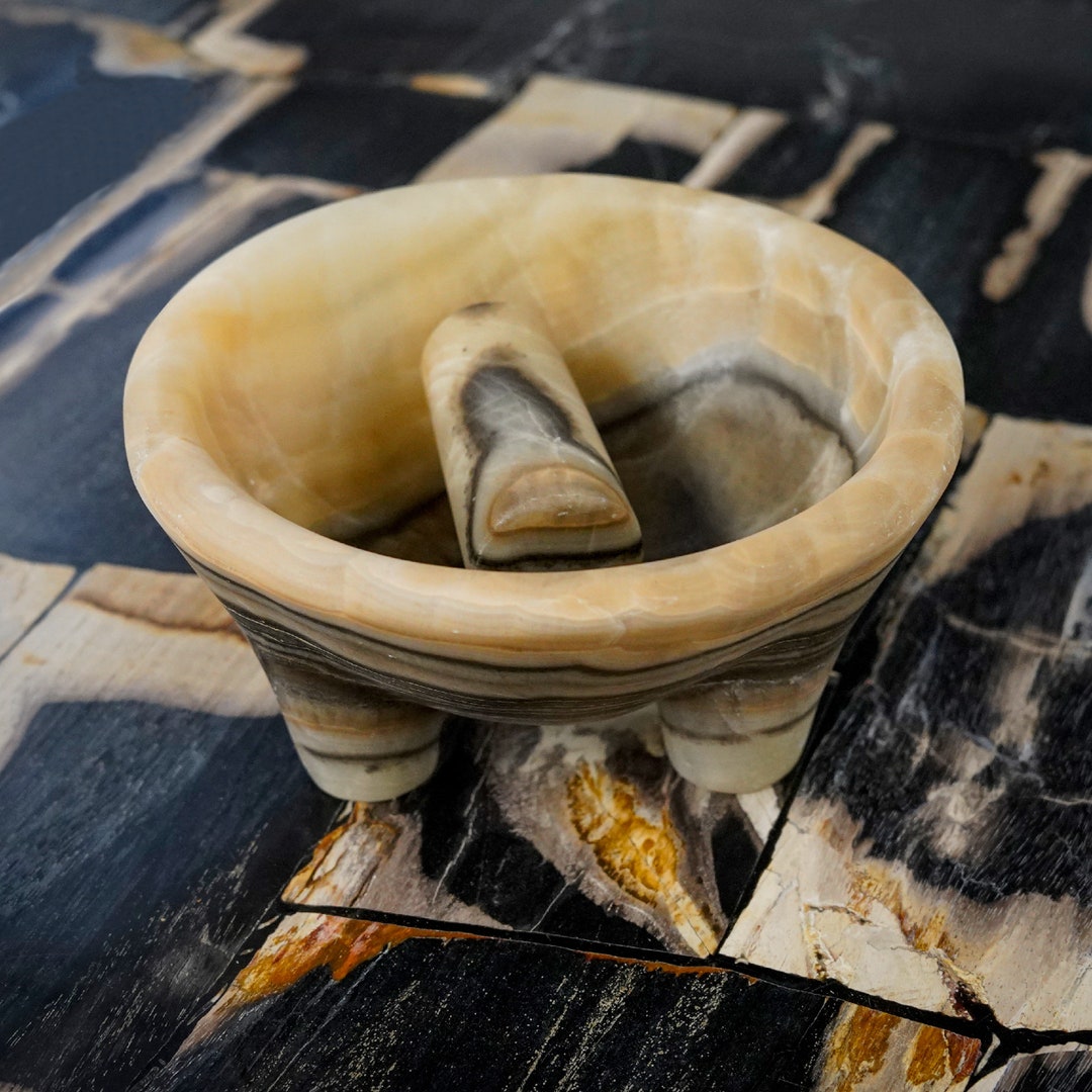 Mortar & Pestle Set Made Out of Onyx Stone , Onyx Mortar and Pestle ...
