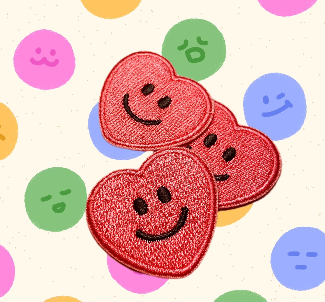 One Piece Heart Shape Smile Face Iron on Patch Emoji Patch Smile Face ...