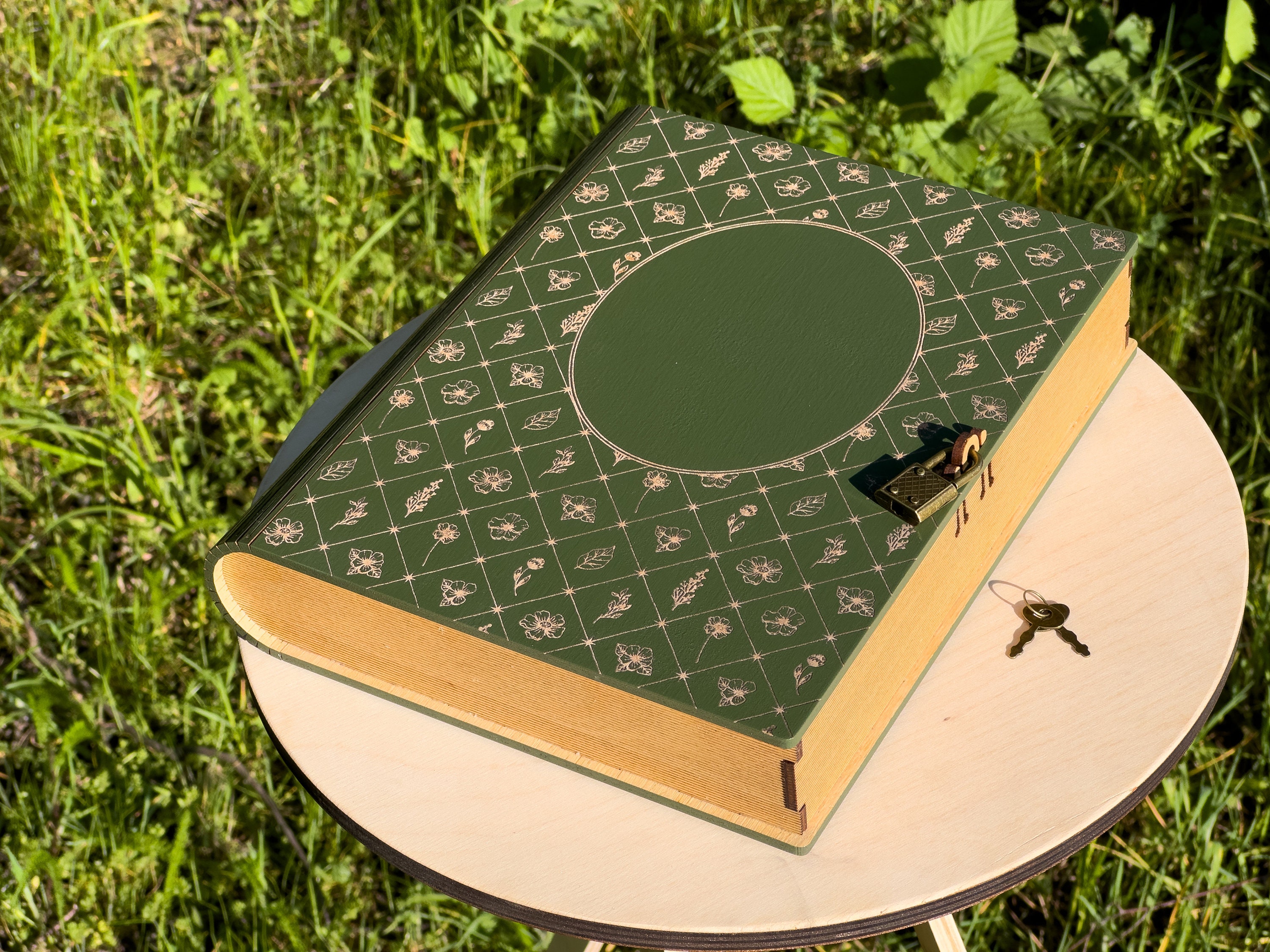 Lockable Box Secret Compartment Bookbox Safe Hollowed Out Book Box With ...