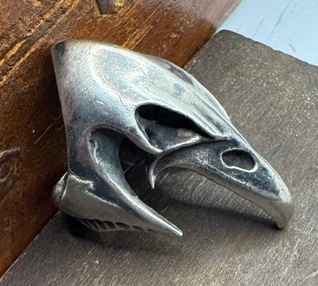 C'est Magnifique 1980s Biomechanical Bird Skull Ring Silver 925 - Etsy
