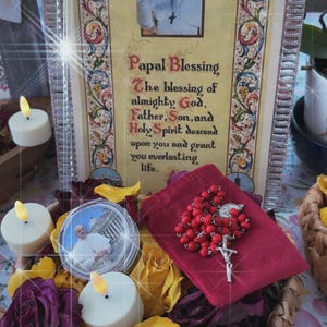 Pope St Francis Miraculous Rosary Blessed Miracle Prayer Card Papal ...