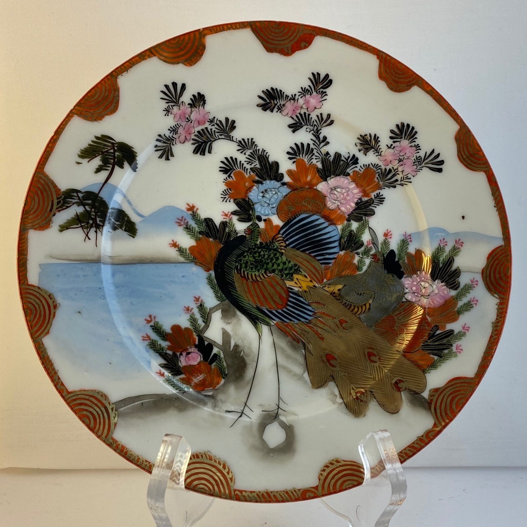 Assiette décorative en porcelaine émaillée à la main Paon et fleurs ...