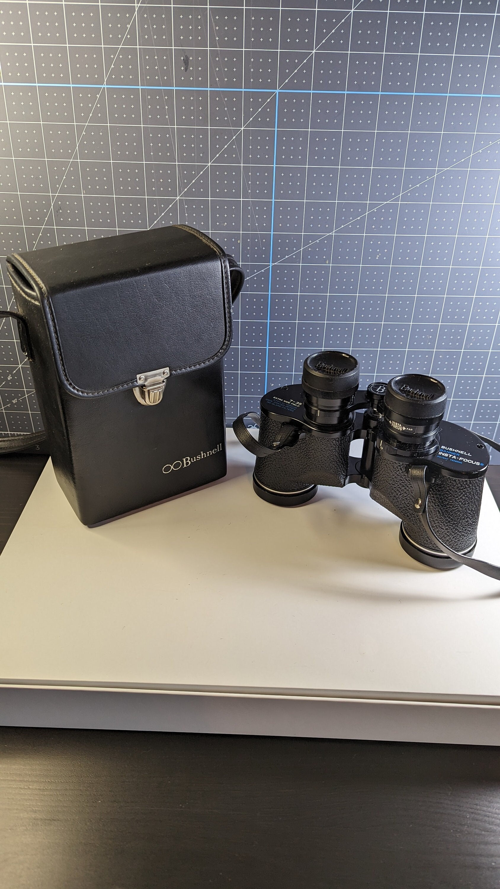 Bushnell Banner Binoculars