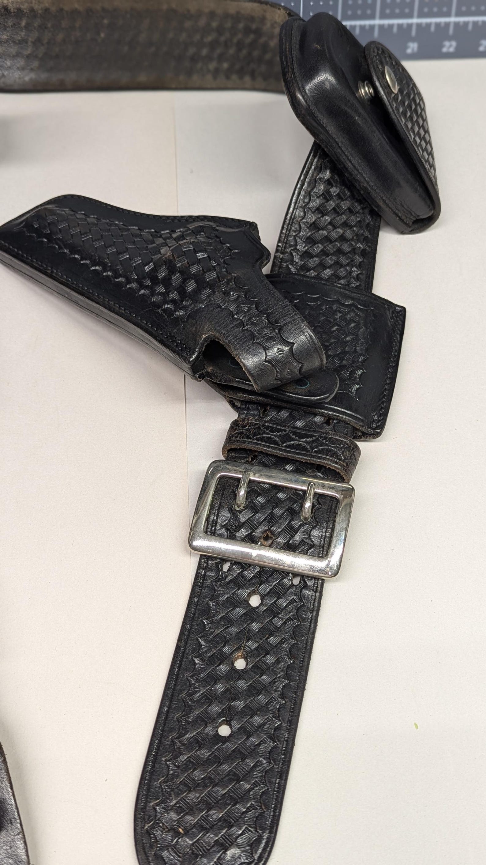 Vintage Bianchi Police/security Leather Duty Belt With Accessories ...